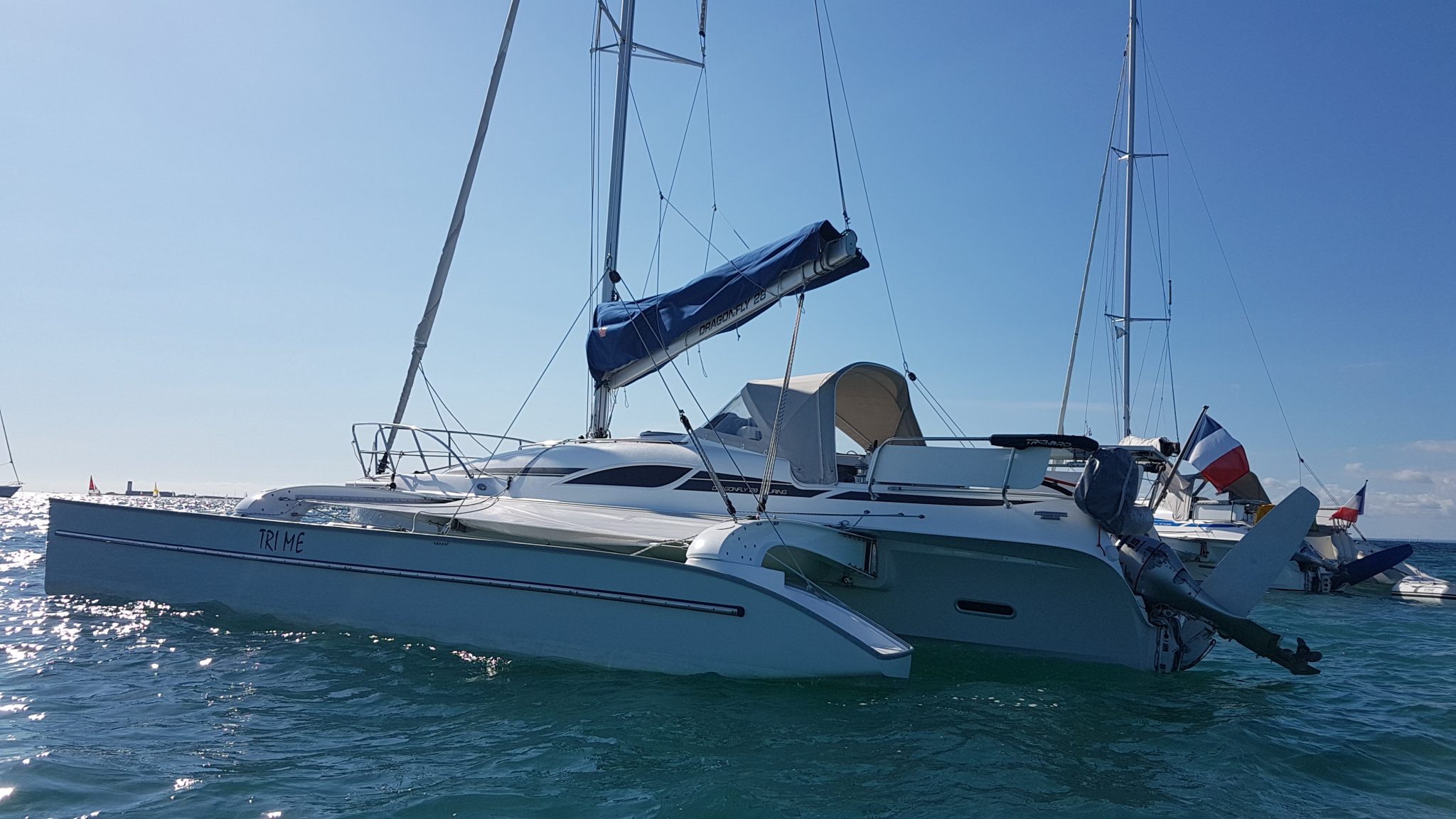 DRAGONFLY 28 TOURING vendu - Multicoques Consulting
